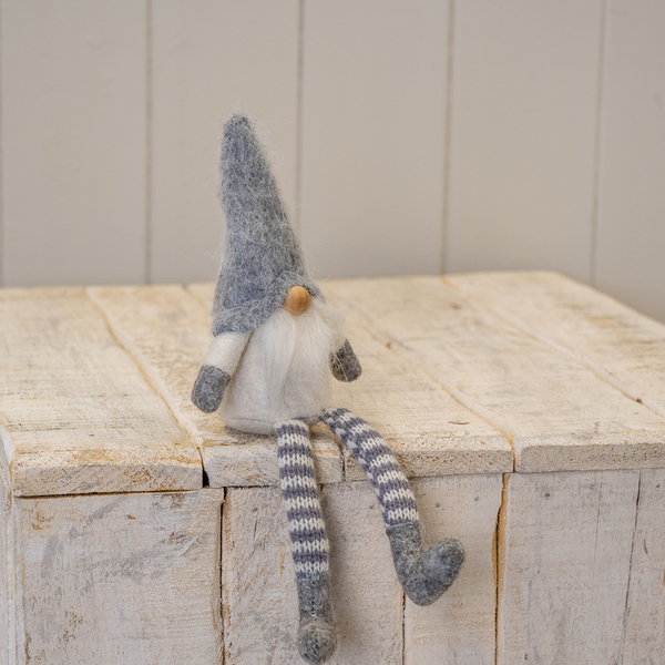 Sitting Grey Wool Gonk | Satchville